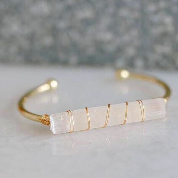 Jewelry | Selenite Crystal Gold Bangle Healing Stone Bracelet Wrapped ...